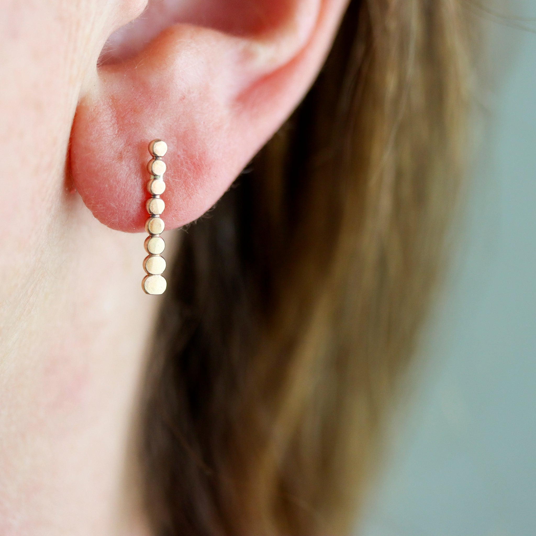 Poise Dotted Bar Posts - Sophisticated and Geometric Earrings Design ...